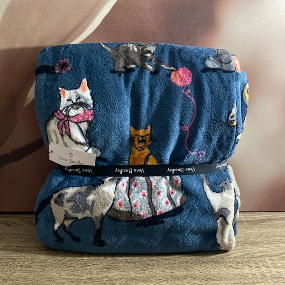 Vera Bradley | Bedding | Vb Soft Throw Blanket Cats Meow Nwt | Poshmark